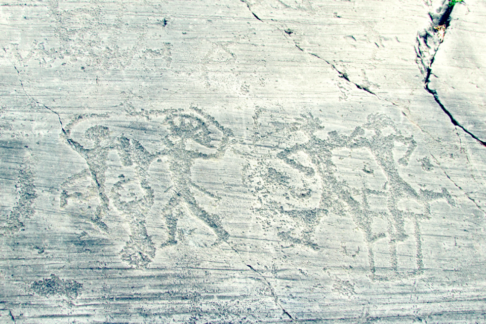 Incisioni rupestri in Val Camonica » Il Cane Dei Poretti